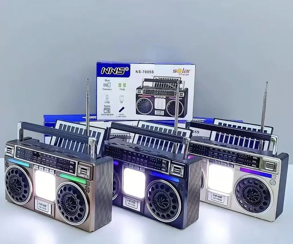 Solar FM radioSolar FM Radio | Portable & Rechargeable - FuturKart ...